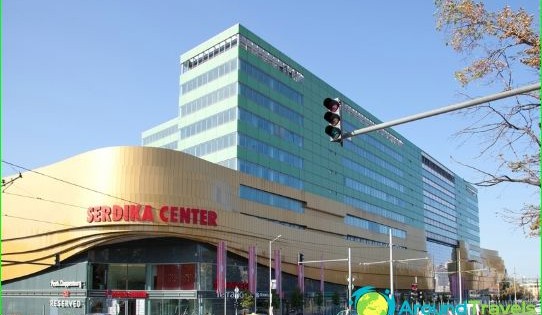 Tiendas de Sofía. Centros comerciales y mercados en Sofía