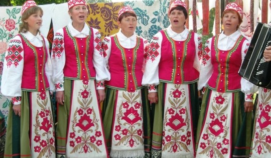 Traditions of Belarus - customs, photos